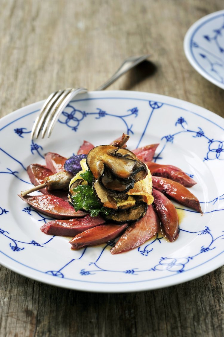 Recept "Bosduif met eekhoorntjesbrood" | njam!